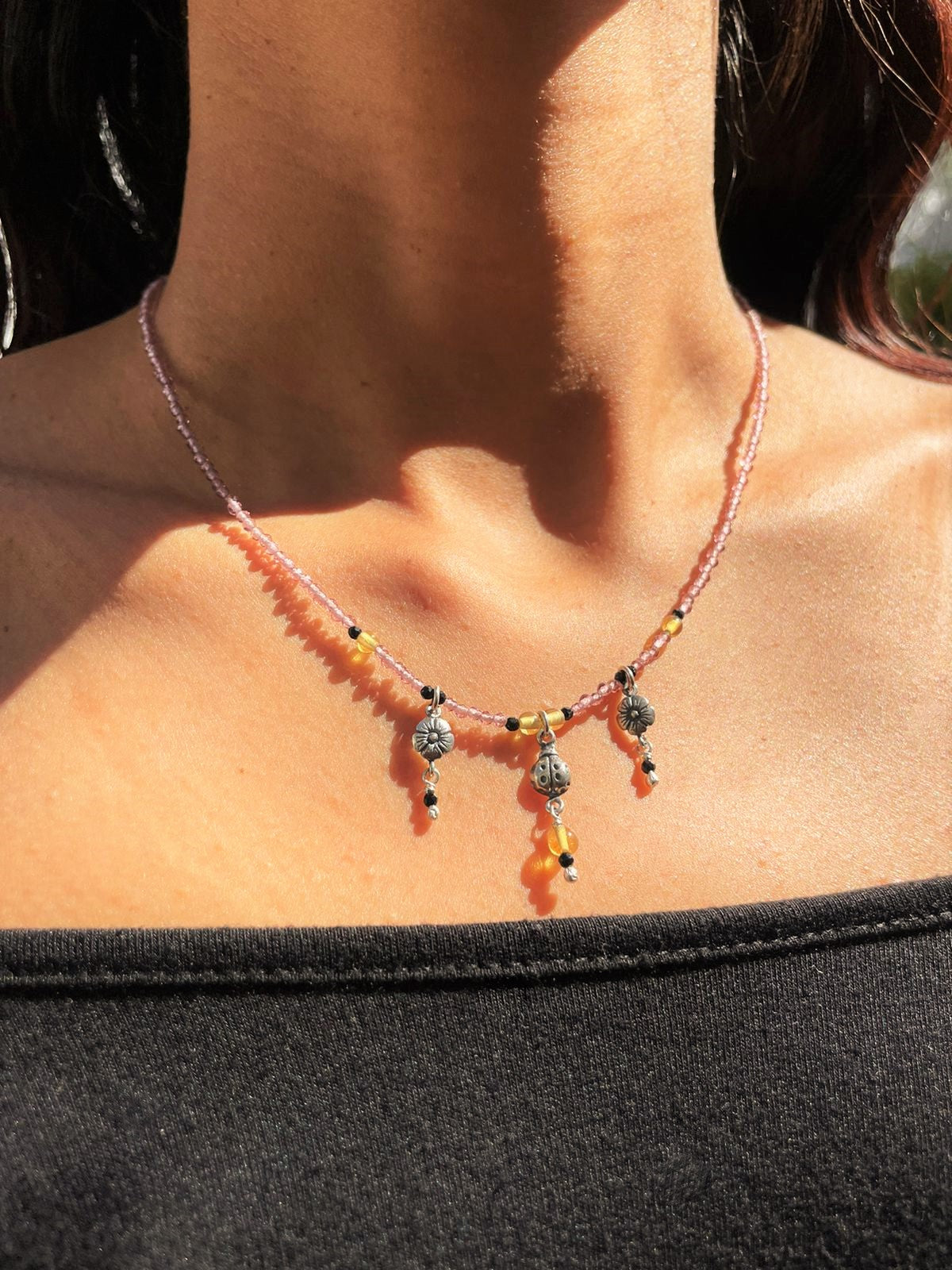 Lo más nuevo – Flora María