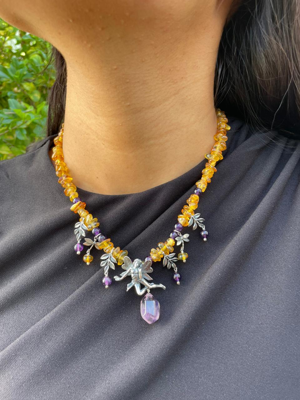 Lo más nuevo – Flora María