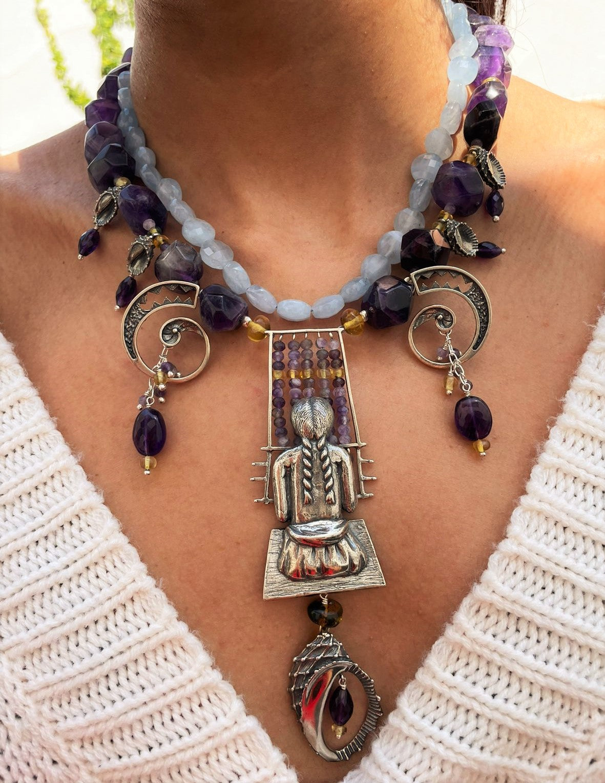 Lo más nuevo – Flora María