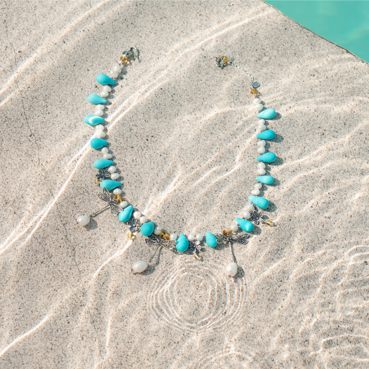 Lo más nuevo – Flora María