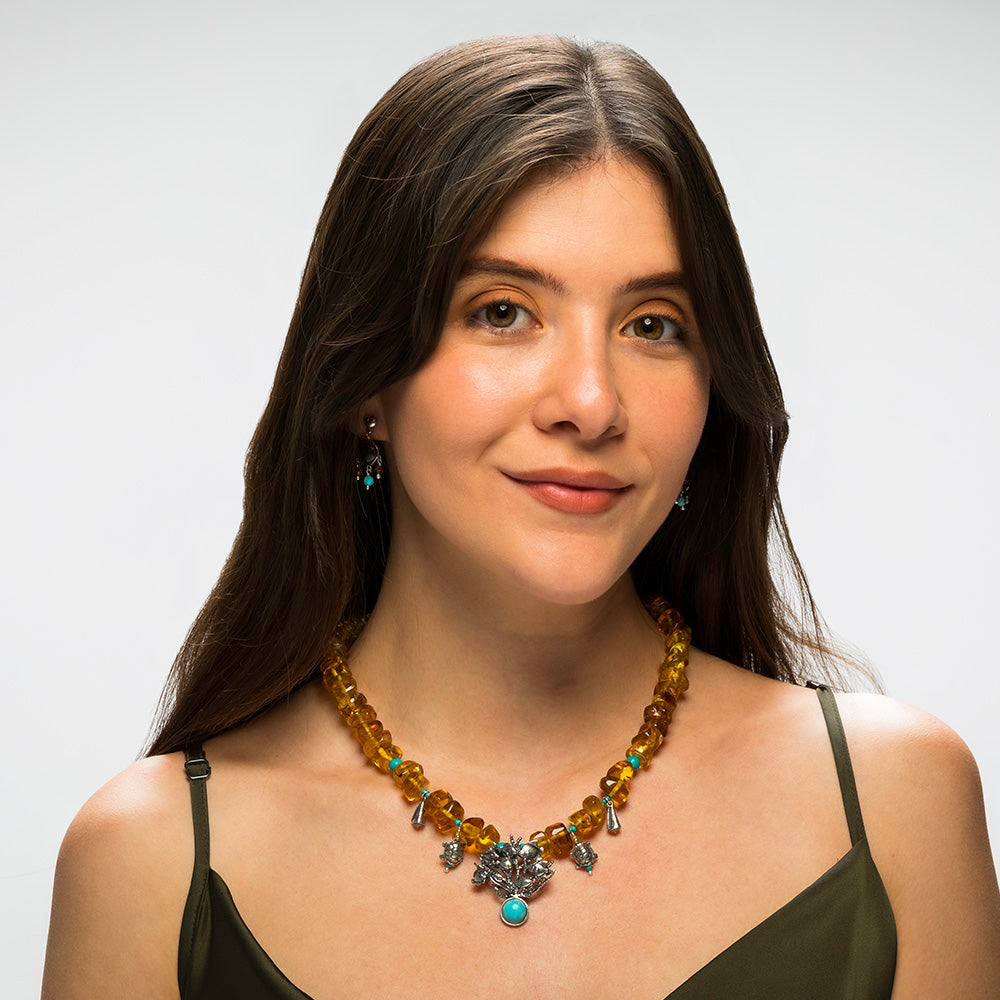 Collares – Flora María